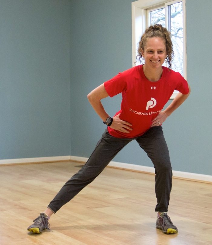 CORE CORNER – Side Lunge to Single Leg Balance | Endurance Magazine